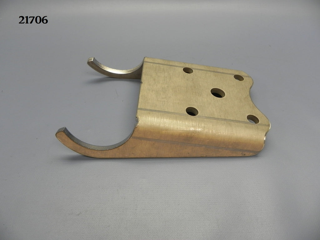 21706 T-Front Spring Perch – California Custom Roadsters